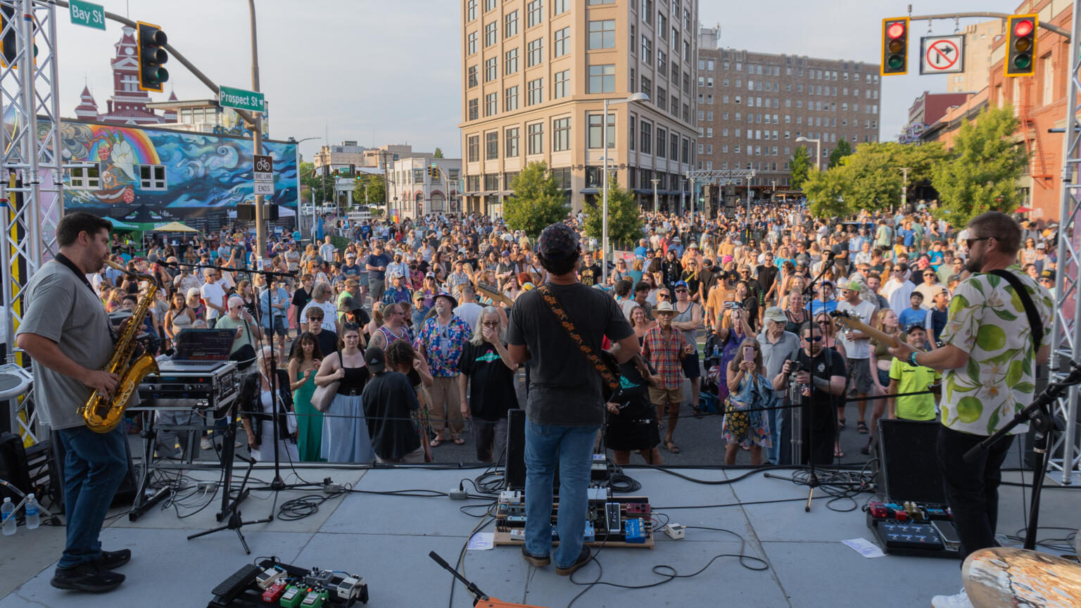 Downtown Sounds celebrates 20 years of music, beer and community in ...