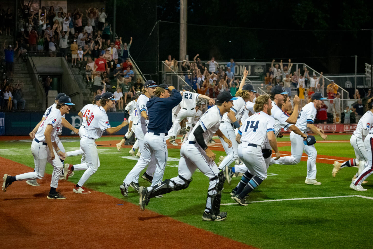 Stephanie Morrell: President and GM of the Bellingham Bells - My ...