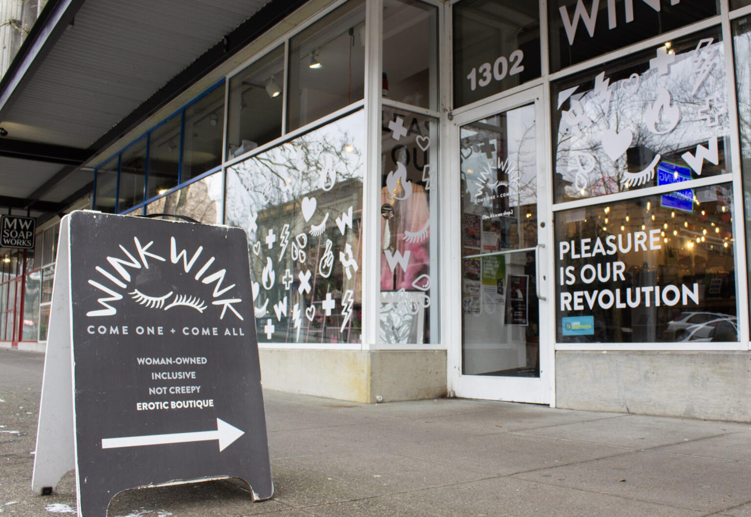 Jenn Mason: Owner of WinkWink Boutique - My Bellingham Now