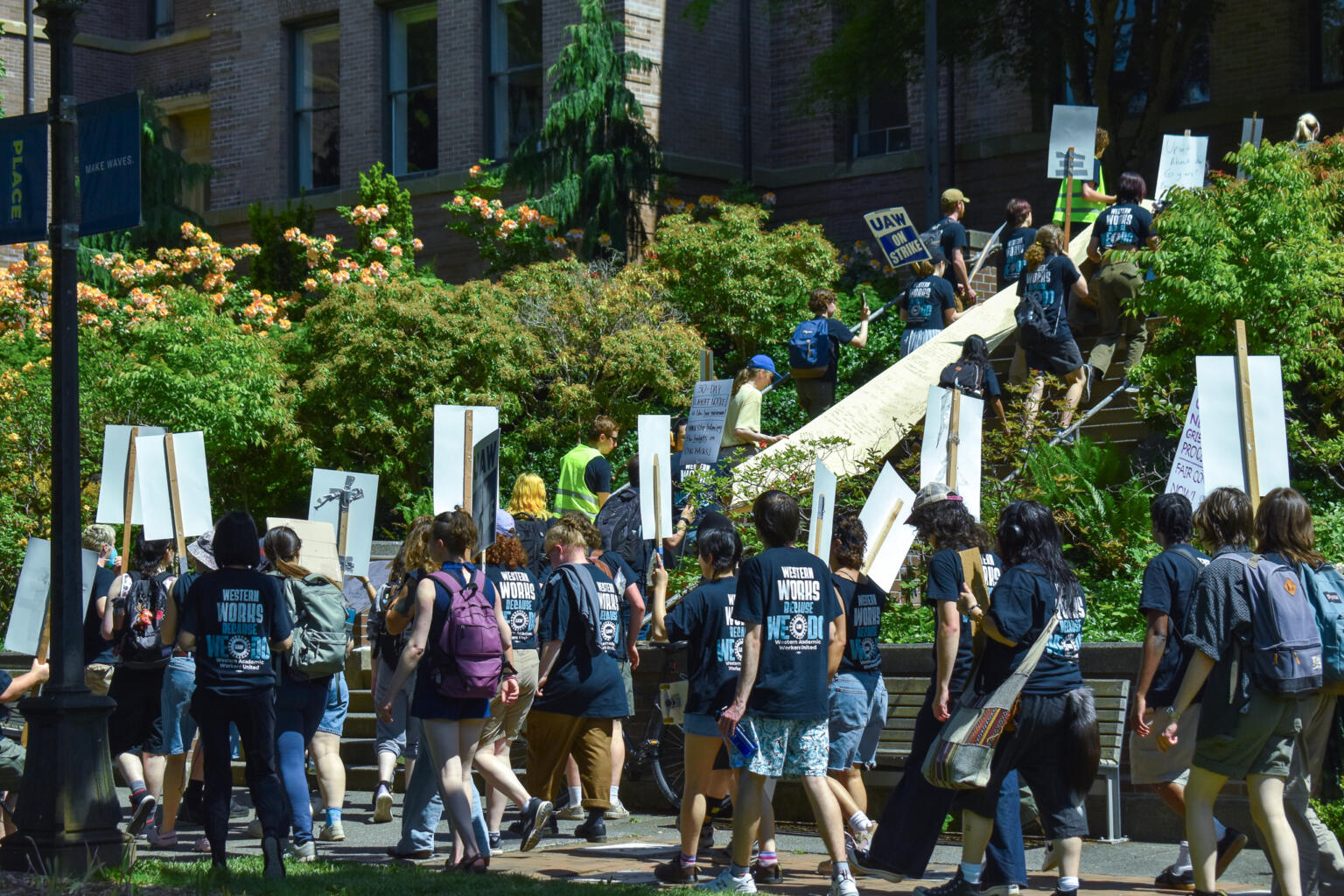 Student workers at Western Washington University hit the picket lines ...